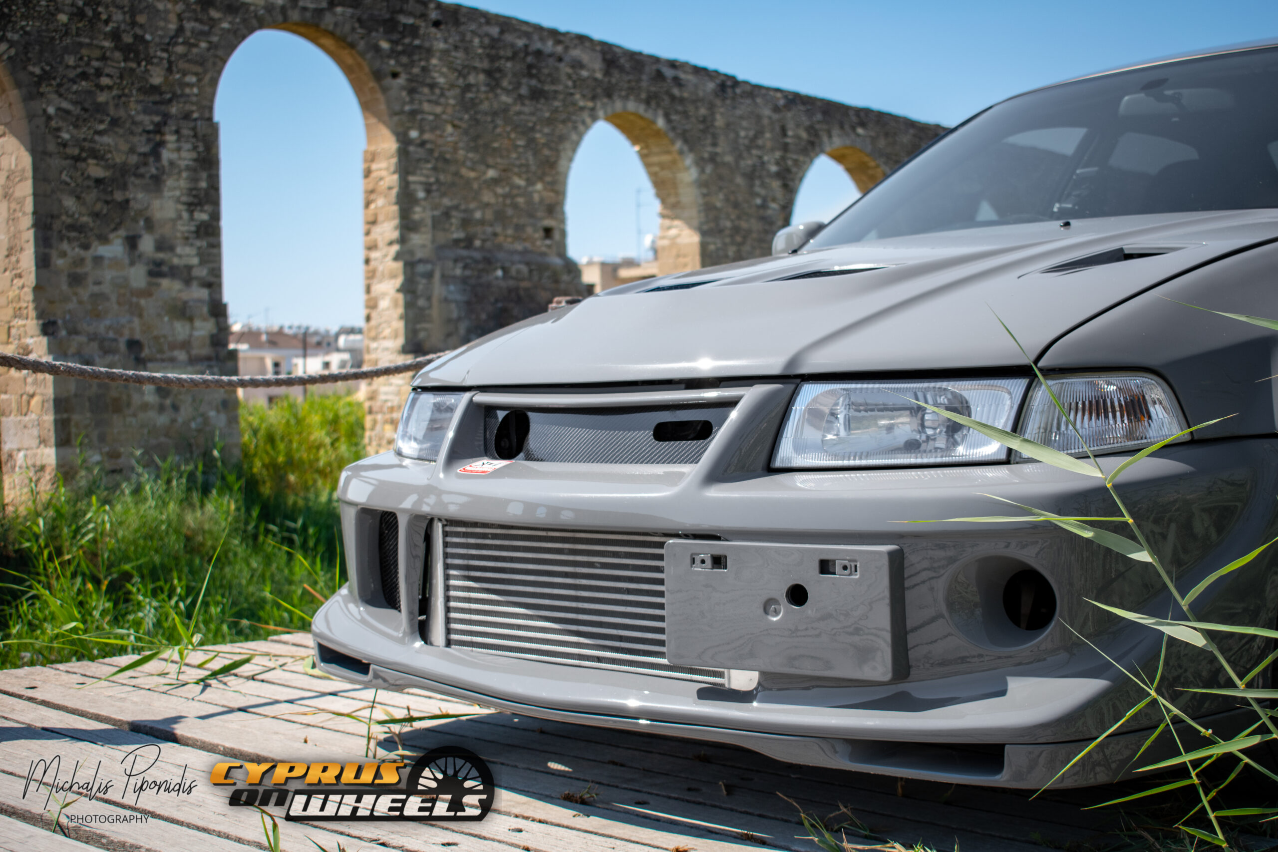 A 1000 whp Mitsubishi Lancer Evolution In Nardo Grey.
