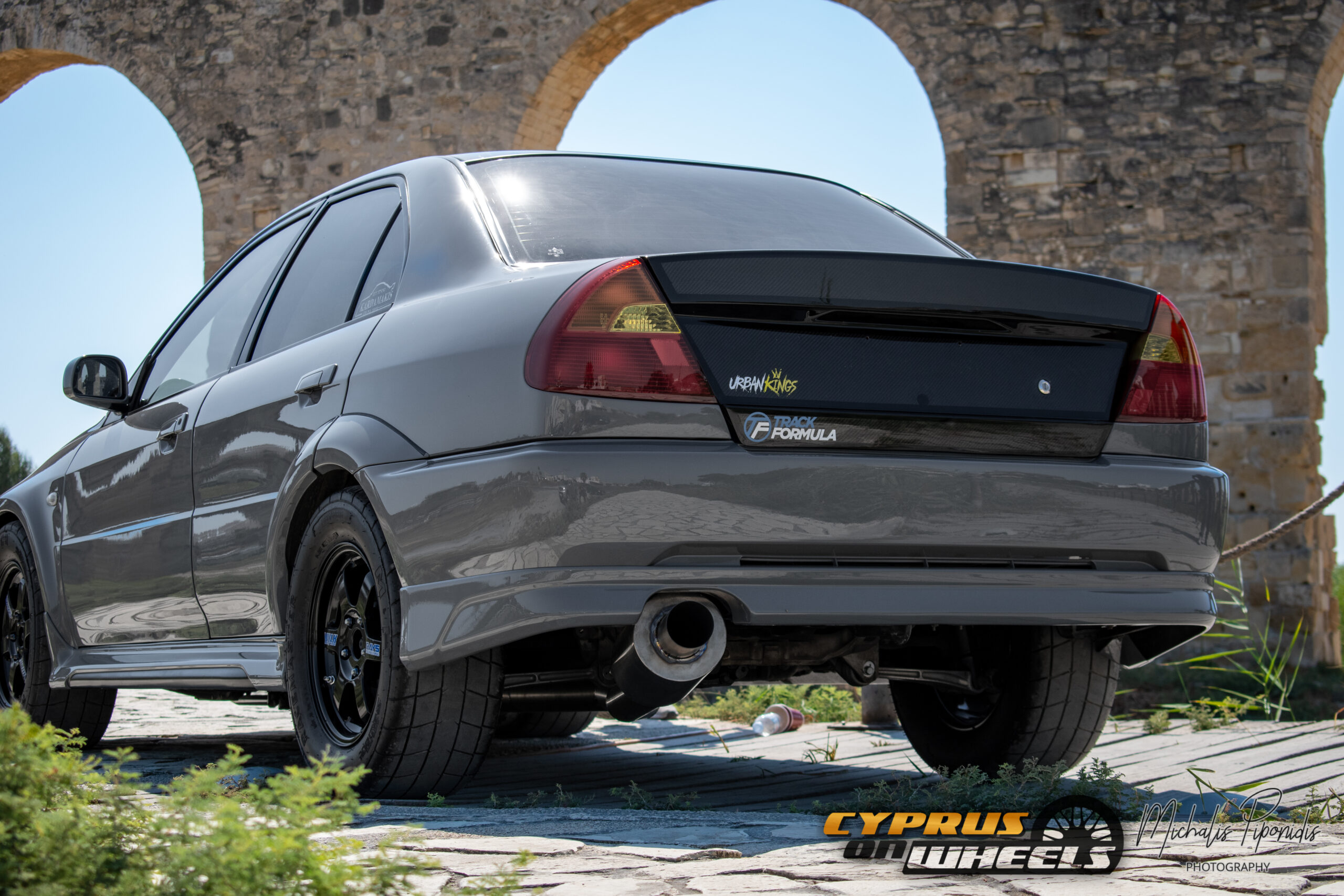 A 1000 whp Mitsubishi Lancer Evolution In Nardo Grey.